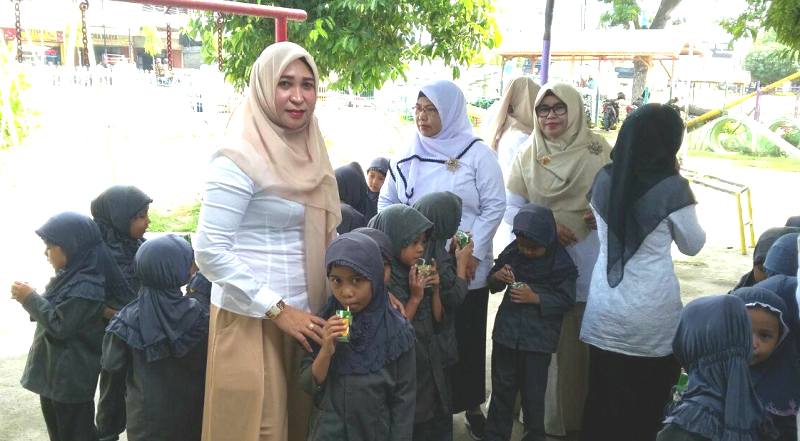 Laksanakan Kegiatan Revolusi Putih, PIRA Bireuen Bagikan Susu Gratis di ... Laksanakan Kegiatan Revolusi Putih, PIRA Bireuen Bagikan Susu Gratis di ...
