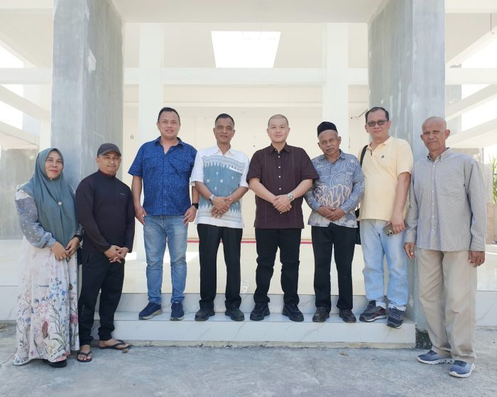 Brigjen Azhar Berikan Bantuan untuk Pembangunan Mushalla SMPN 1 Bireuen ...